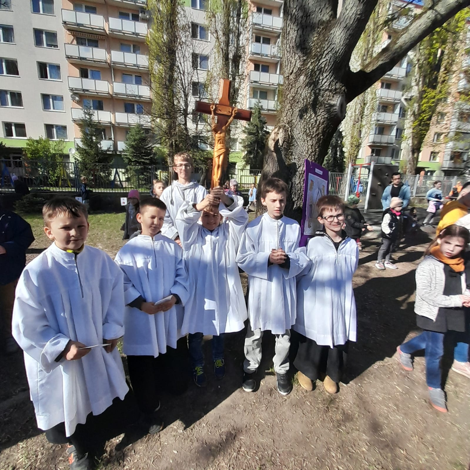 Spoločná modlitba krížovej cesty | Spojená škola sv. Vincenta de Paul ...
